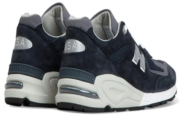 NEW BALANCE 990v2 Made In Usa Sneakers - Dark Blue