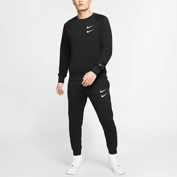 Nike Embroidered Fleece Lined Pullover