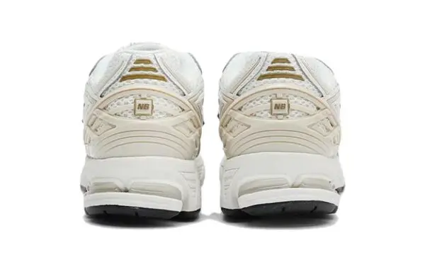 NEW BALANCE 1906r Sneakers - White