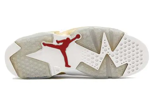 JORDAN 6 Retro 'gmp' Sneakers - White