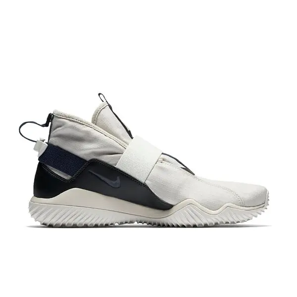 Nike Komyuter Sneaker - White/black