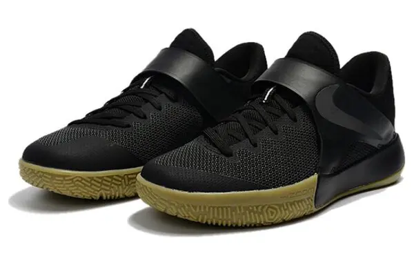 Nike Zoom Live Ep Low Top Sneakers