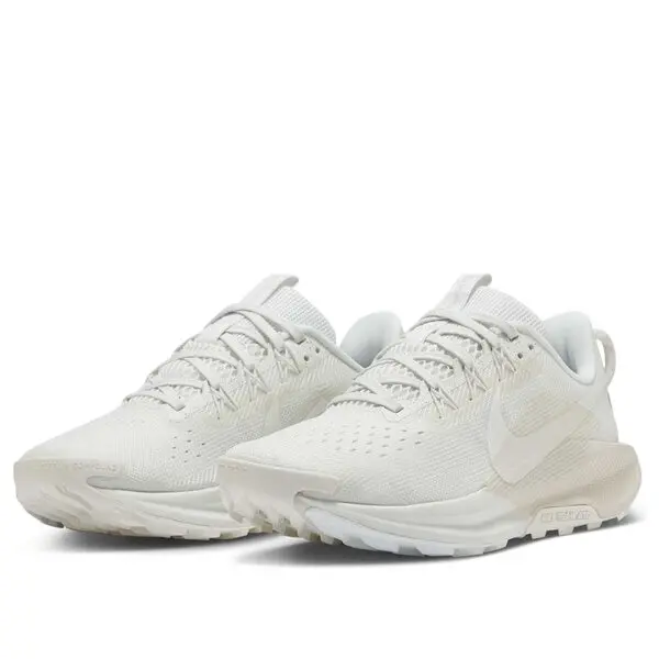 Nike Pegasus Trail Sneakers - Sail/light Brown