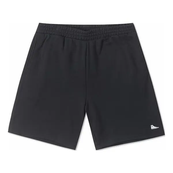 CONVERSE Sneaker Patch Solid Shorts - Black