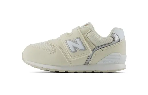 NEW BALANCE 996 Athletic Sneakers