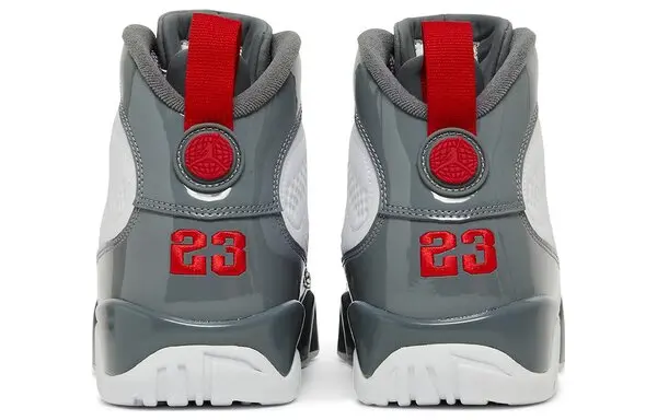 JORDAN Retro "fire Red" Sneakers