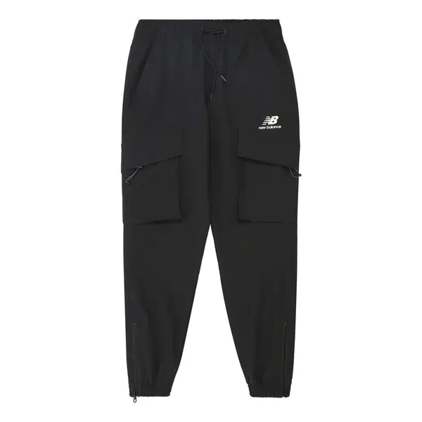 NEW BALANCE Sportswear Cargo Pants Asia Sizing - Black