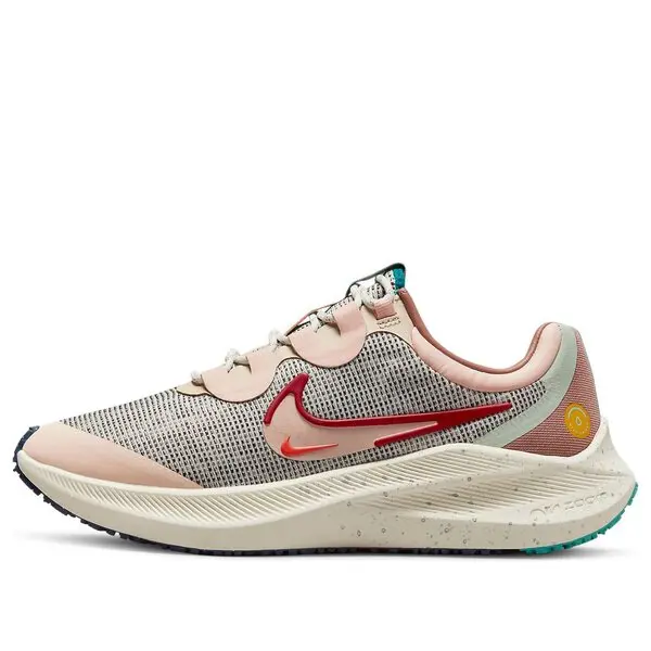 Nike Zoom Winflo 8 Shield Low Top Sneakers - White