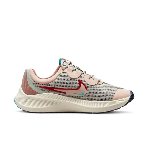 Nike Zoom Winflo 8 Shield Low Top Sneakers - White