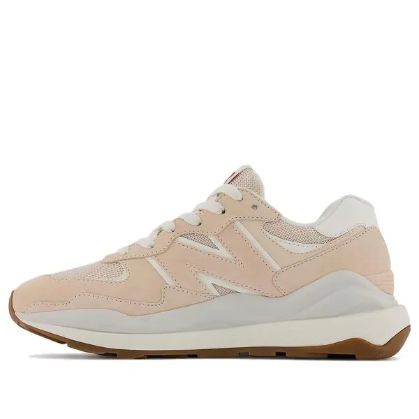 NEW BALANCE 57/40 Low Top Sneakers - Pink