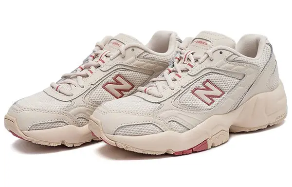 NEW BALANCE 452 Beige Sneakers