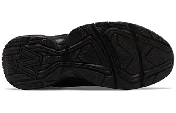 NEW BALANCE 452 Series Low Top Sneakers - Black