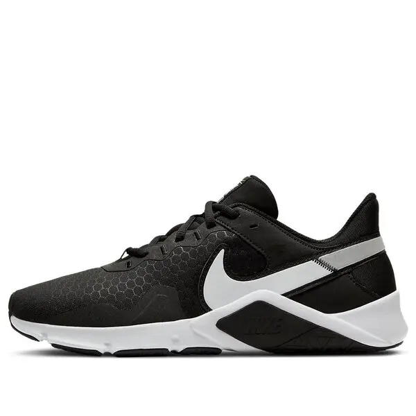 Nike Legend Essential 2 Sneakers - Black
