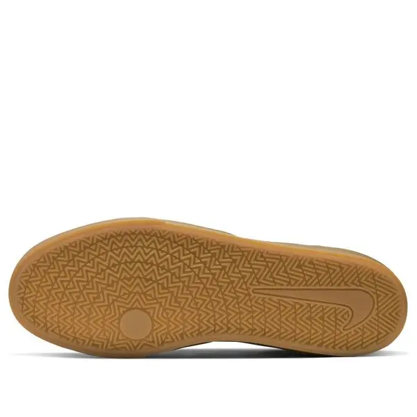 Nike Chron Slr Sb Gum Low Top Sneakers - Black