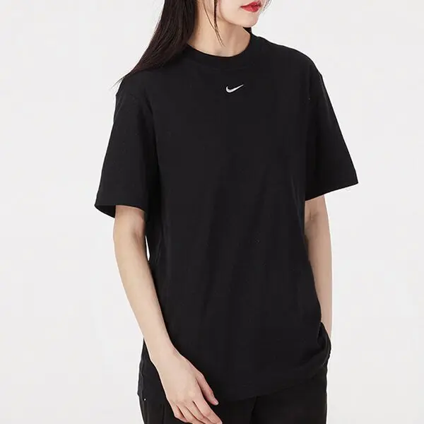 Nike Essential Logo T-shirt - Default Color