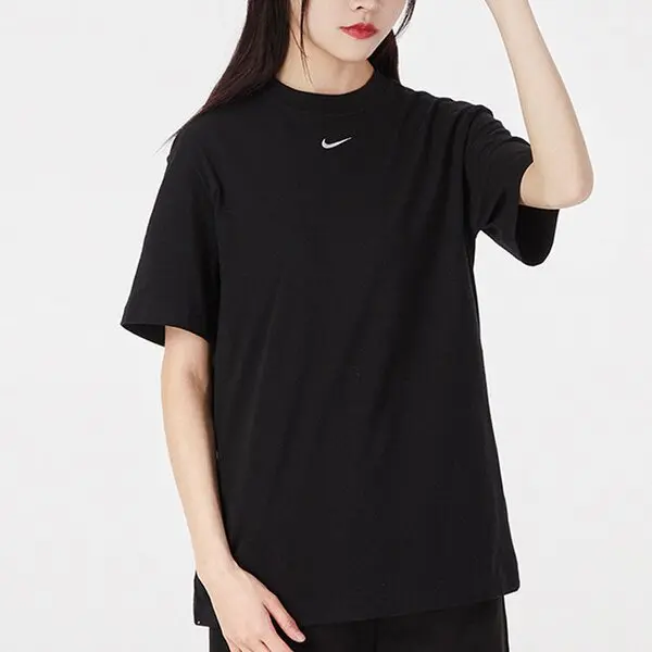 Nike Essential Logo T-shirt - Default Color