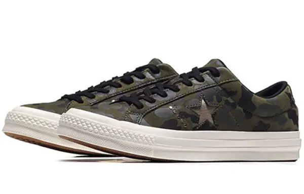 CONVERSE One Star Camouflage Printed Lace-up Sneakers - Green