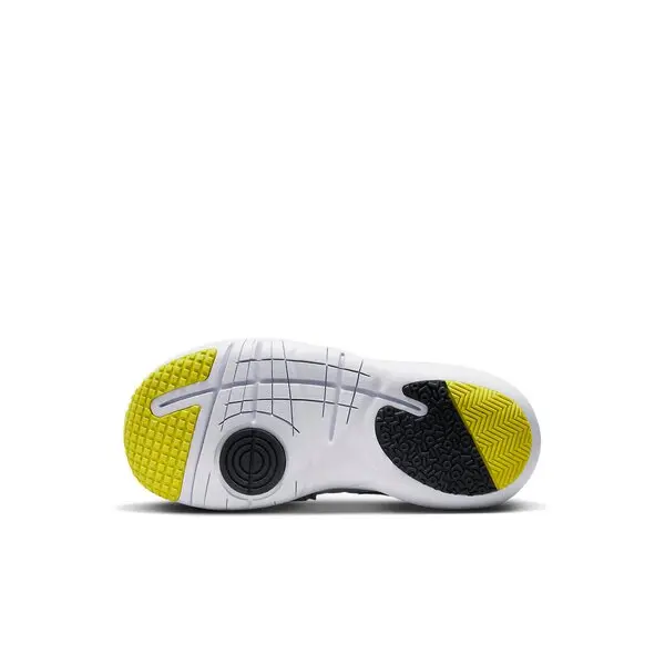 Nike Flex Advance Se Low Top Athletic Sneakers