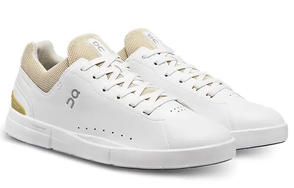 On The Roger Advantage Sneakers - White/bronze