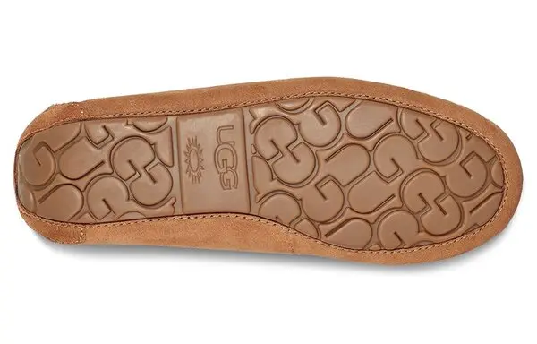 UGG Dakota Bow Pom Slipper - Chestnut