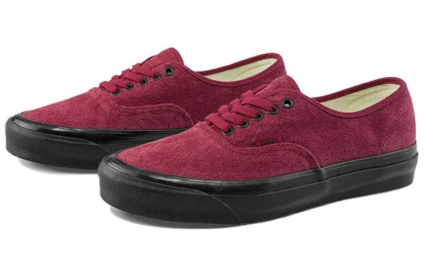 VANS Og Authentic Lx Velvet Embroidered Leopard Pomegranate Sneakers