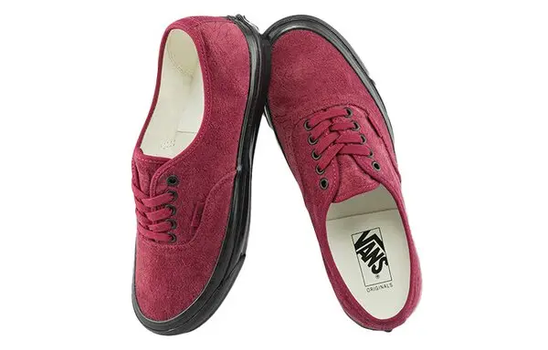 VANS Og Authentic Lx Velvet Embroidered Leopard Pomegranate Sneakers