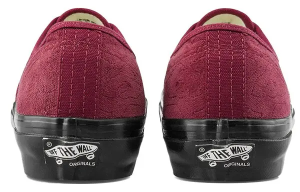 VANS Og Authentic Lx Velvet Embroidered Leopard Pomegranate Sneakers