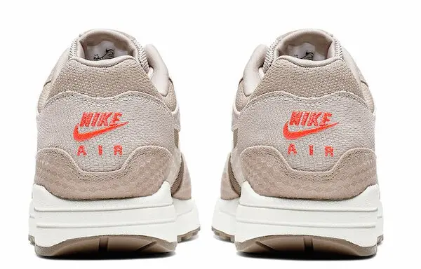 Nike Max 1 Premium "moon Particle