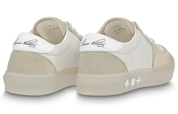 LOUIS VUITTON Ollie Sneakers - Beige/white