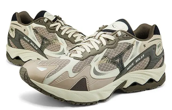 Mizuno Wave Solar Sneakers