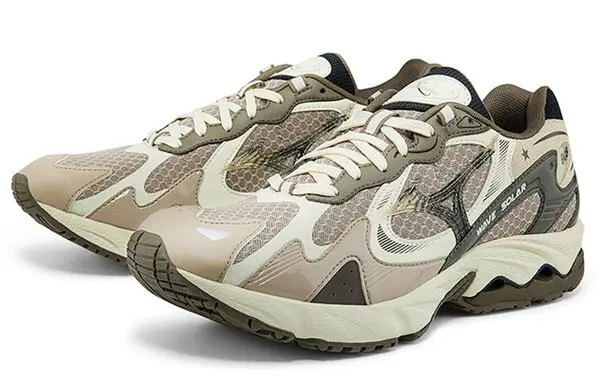 Mizuno Wave Solar Sneakers - Default Colorway