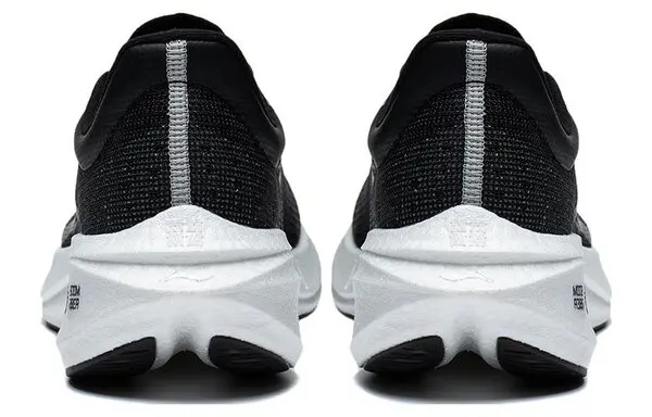 LI-NING Feidian 3 Challenger Sneakers