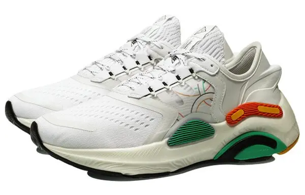 LI-NING Lam Plus Athletic Sneakers