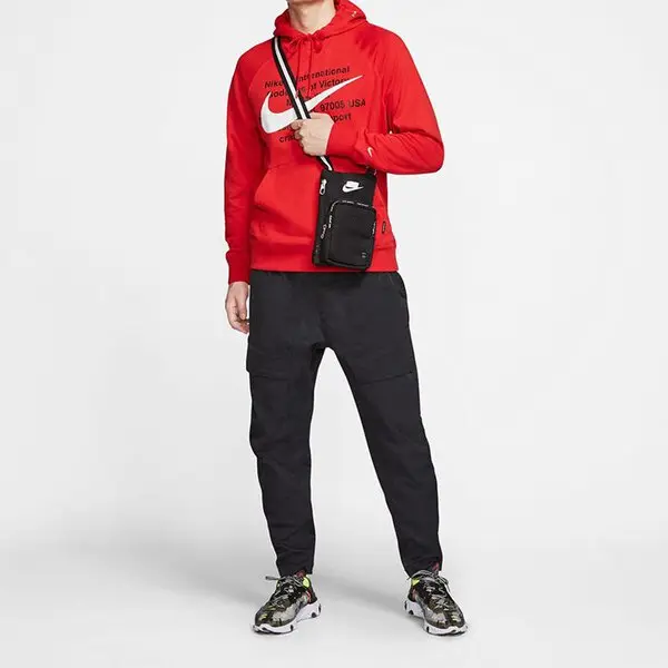 Nike Swoosh Large Printing Pullover