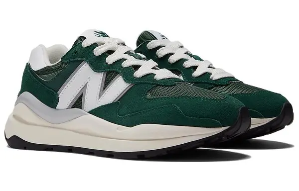 NEW BALANCE 57/40 Sneakers - Green