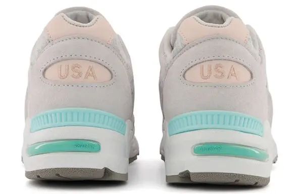 NEW BALANCE 990 V2 Low-top Sneakers - Light Grey