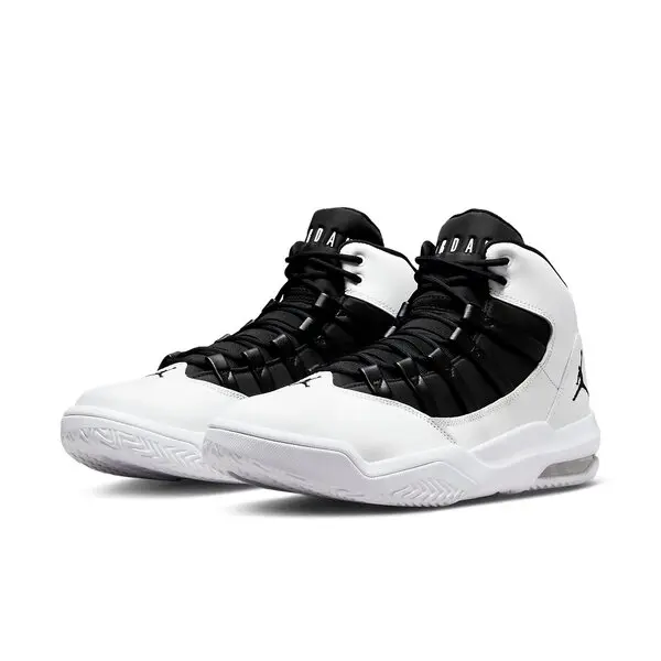 JORDAN Max Aura Aq9084-100 Sneakers - White/black