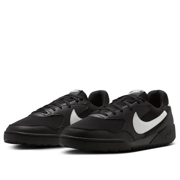 Nike Terra Manta Sneakers