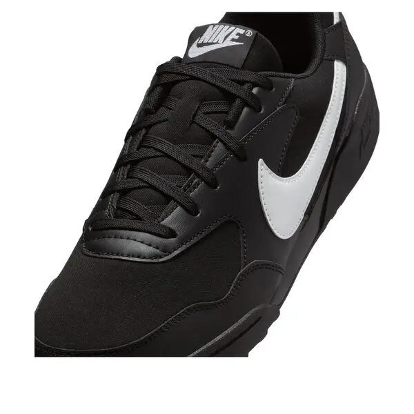 Nike Terra Manta Sneakers