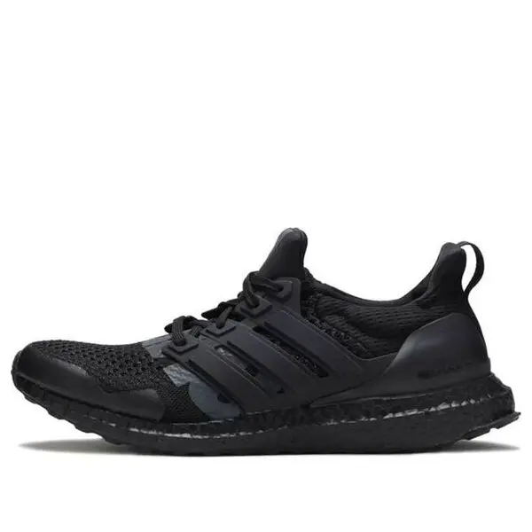 Adidas X Undefeated Ultraboost 1.0 'triple Sneakers - Black
