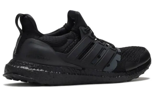 Adidas X Undefeated Ultraboost 1.0 'triple Sneakers - Black