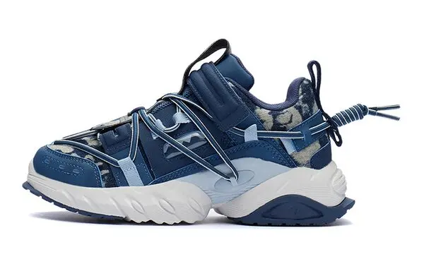 LI-NING Titan Halo Athletic Sneakers