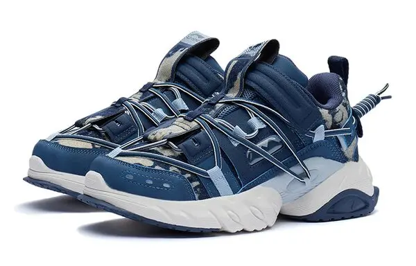 LI-NING Titan Halo Athletic Sneakers