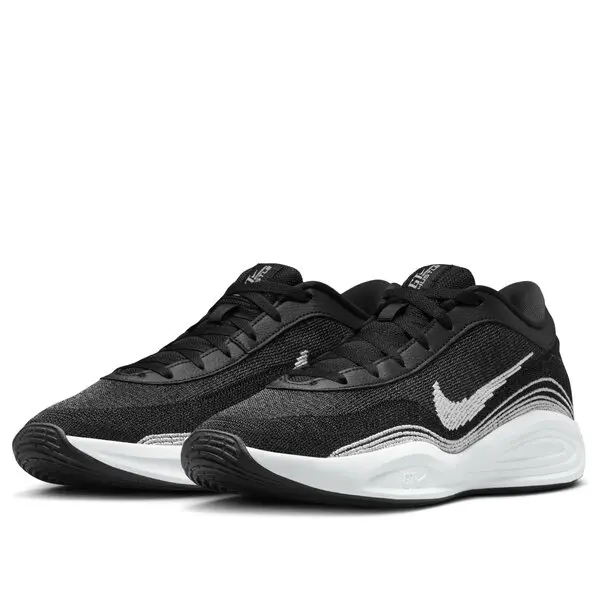 Nike Zoom Gt Hustle Academy Ep Sneakers - Black/white