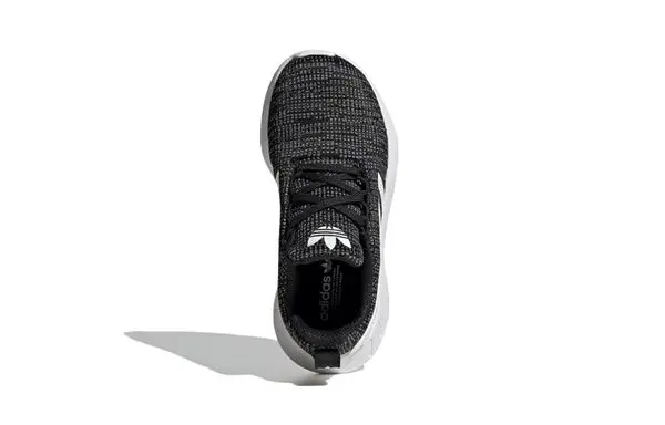 Adidas Originals Swift Run 22 Sneakers - Core Black/cloud White/grey Five