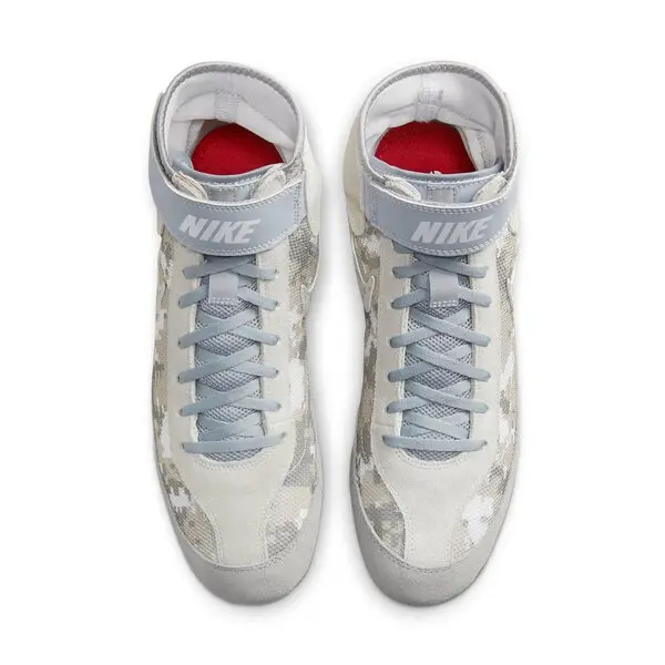 Nike Speedsweep Athletic Shoes - Platinum/grey