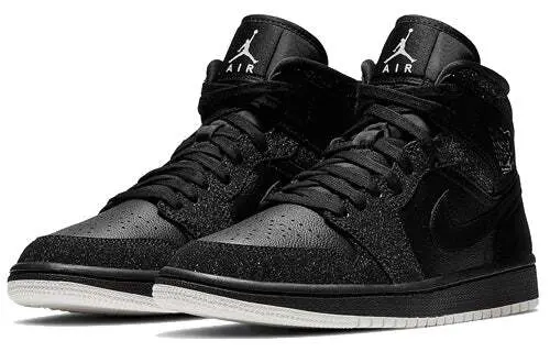 JORDAN 1 Mid Sneakers - Black/phantom-white