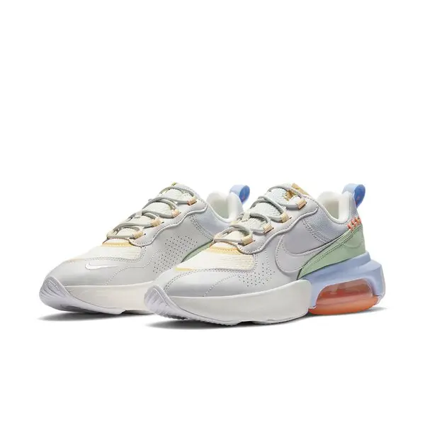 Nike Max Verona Sneakers