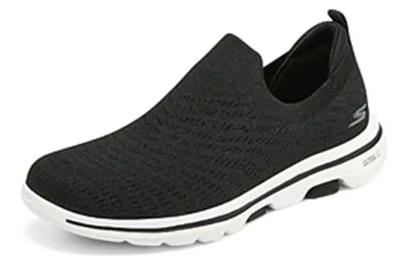 Sketchers Go Walk Slip-on Sneakers - Black/white