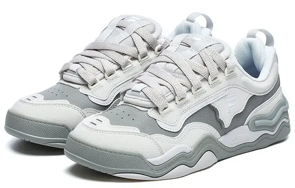 FILA FUSION Kick Sneakers
